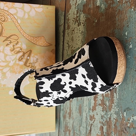 Very G | Shoes | New Very G Justice Black Cow Print Wedge | Poshmark
